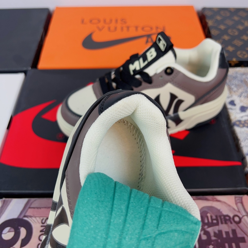 Giày MLB Chunky Liner Basic NY 'Brown' 3ASXCLB3N-50CGS